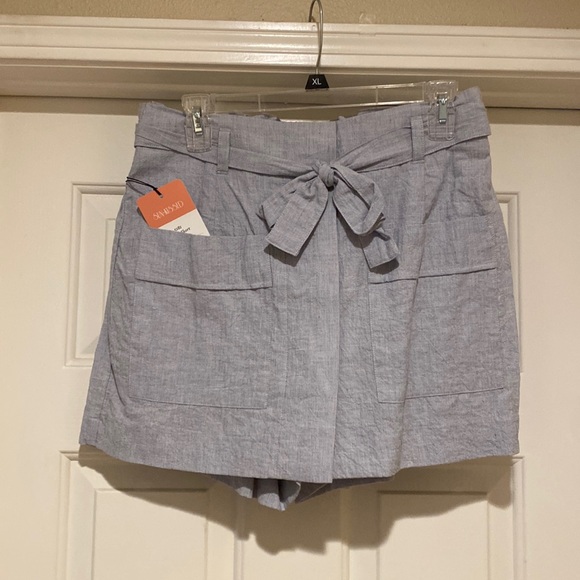 CAbi | Shorts | Cabi Court Skort | Poshmark